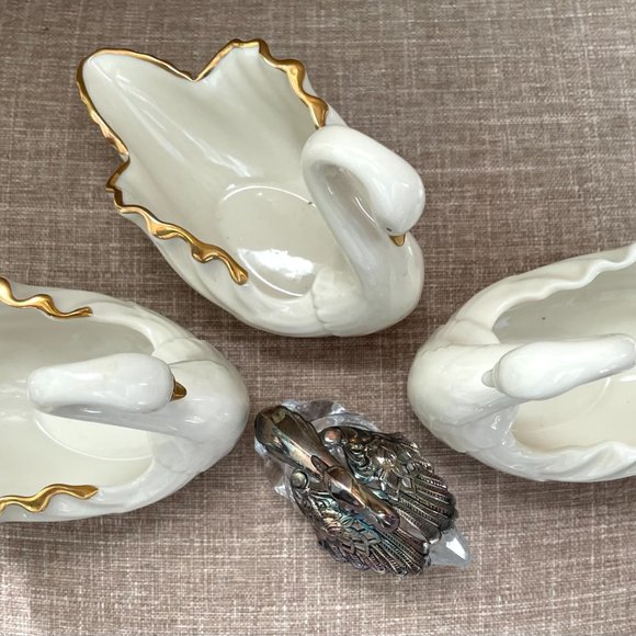Lenox | Other | New 4 Ps 3 Lenox Swans Crystal Swan W Moving Wings ...